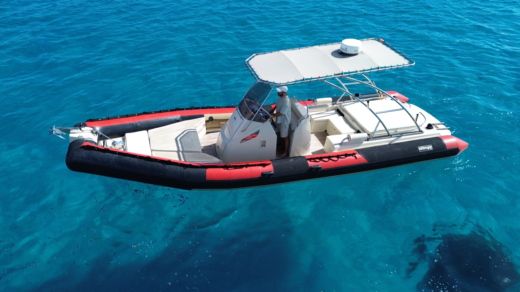 Charter Sillinger 900 Xl Motorboat (2023) in Cannes - Click&Boat