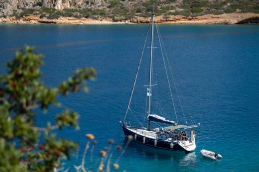 Location Voilier Beneteau Oceanis 390 (1991) à Tolo - Click&Boat