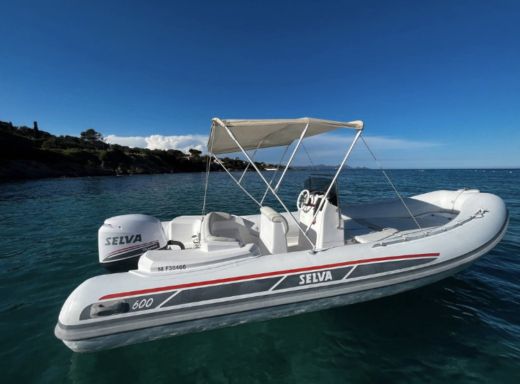 Miete RIB Selva Marine 600 Endeavour (2015) in Saint-Tropez - Click&Boat