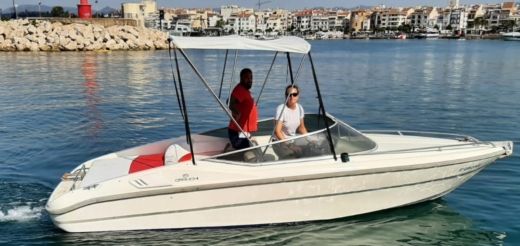 Charter Cranchi Cranchi Start 21 Motorboat (1994) in Cambrils - Click&Boat