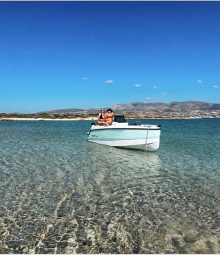 Charter Compass 160E Boat without licence (2023) in Paros - Click&Boat