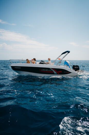 Alquiler Lancha Marinello 590 115Cv (2022) en Estartit - Click&Boat