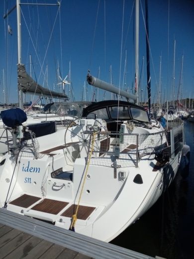 Location Voilier Beneteau Oceanis 400 (1995) à Arzal - Click&Boat