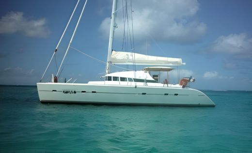 Alquiler Catamarán Lagoon Lagoon 470 (2005) en Sainte-Anne - Click&Boat
