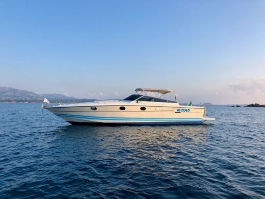 Miete Motorboot Baia Baia 40 (1992) in Sanremo - Click&Boat