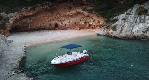 Alquiler Lancha Nireus 530 (2023) en Zakynthos - Click&Boat