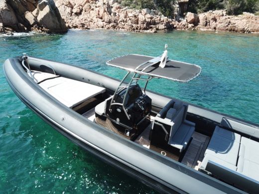 Location Semi-rigide Seawater Phantom 300 (2023) à Bonifacio - Click&Boat