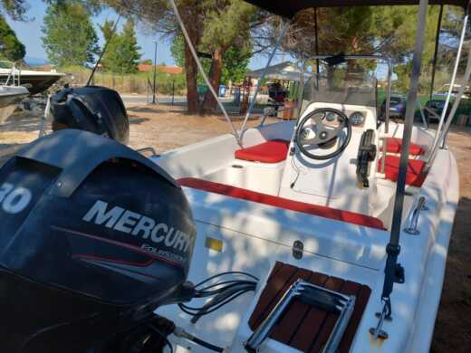 Charter Marinco 450 Boat without licence (2000) in Vourvourou - Click&Boat