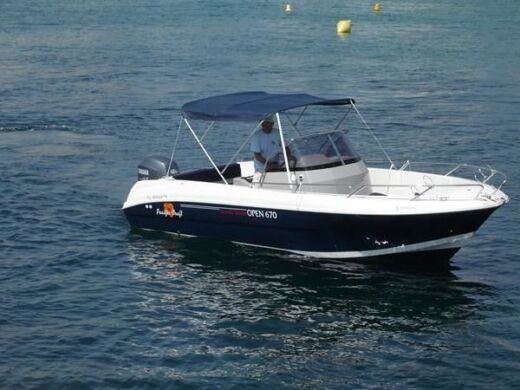 Miete Motorboot Pacific Craft Open 670 (2022) in Anglet - Click&Boat