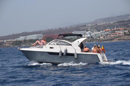 Rent Altair Shared 3H 60€ X Persona, Privado Max 8Pax 500€ 3H Motorboat ...