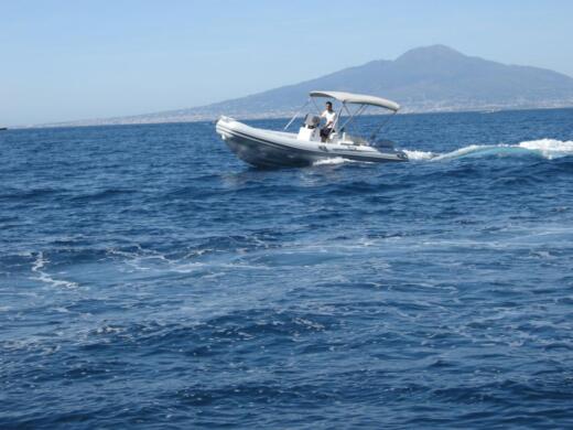 Charter Op Marine 03 Boat without licence (2023) in Sorrento - Click&Boat