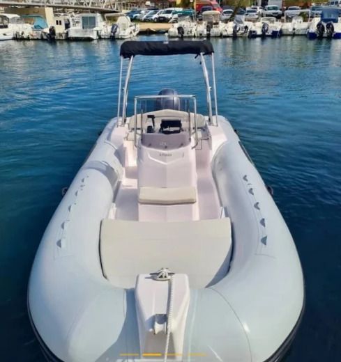 Location Semi-rigide Capelli Capelli Tempest 630 (2024) à Antibes ...