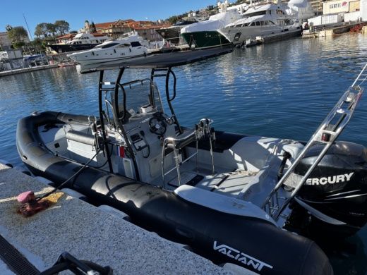 Location Semi-rigide Valiant 760 Sport Fishing (2013) à Cagnes-sur-Mer ...