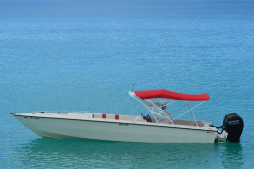 Charter Formula Iii Open 32 Motorboat (2007) in Simpson Bay - Click&Boat