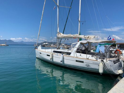 Alugar Veleiro Beneteau Oceanis 45 (2016) em Corfu - Click&Boat