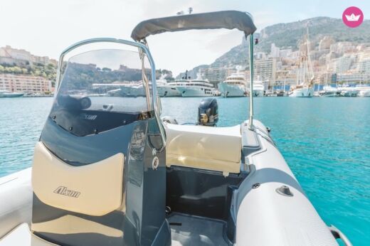 Noleggio Gommone Alson 570 Flash (2024) - La Maddalena - Click&Boat