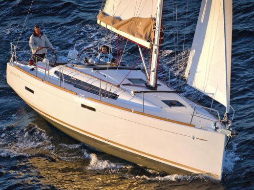 Charter Sun Odyssey 379 Sailboat (2014) in Athens - Click&Boat