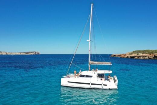 Rent Bali - Catana Bali 4.3 Catamaran (2018) in Limassol - Click&Boat