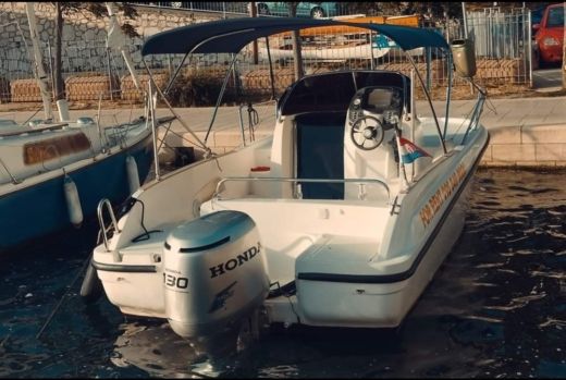 Location Bateau à moteur Fly Hm 22 (2015) à Šibenik - Click&Boat