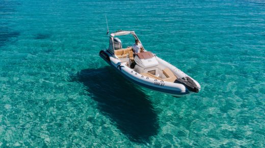 Split: Czarteruj Ponton RIB Kardis K 7 Eros (2017) - Click&Boat