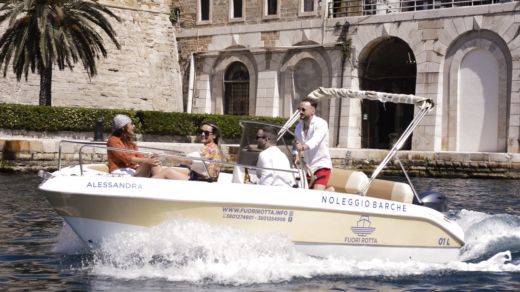 Location Bateau sans permis Buonomo Marine Mariel 560 (2022) à Tarente ...